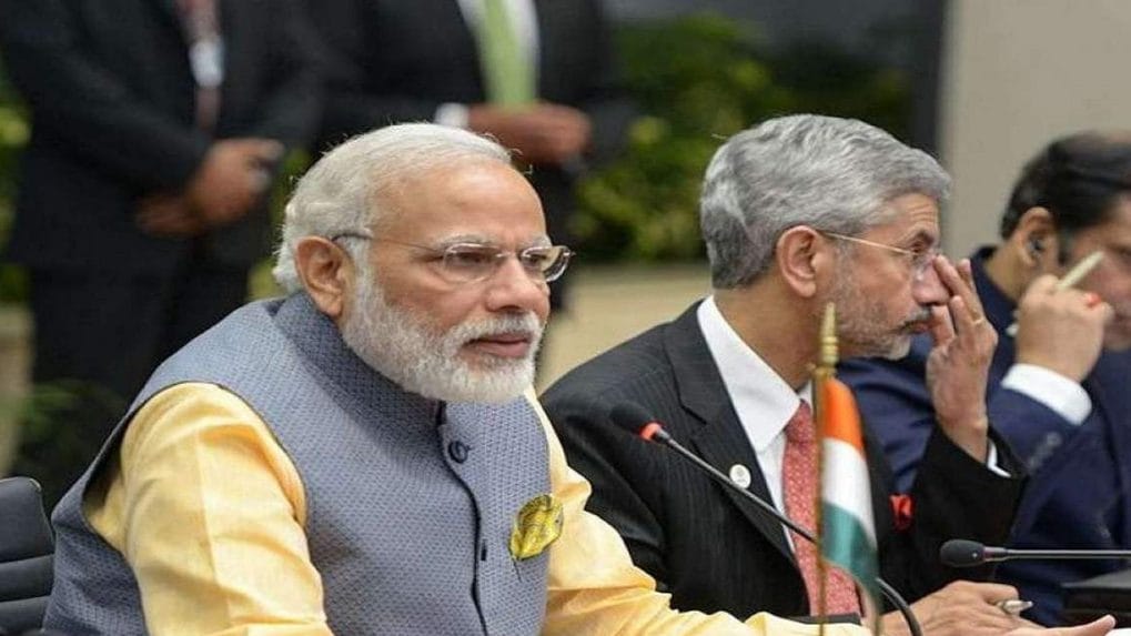 डिफेंस, स्पेस जैसे सेक्टर में आसान नहीं होगा छोटी कंपनियों को खरीदना ...