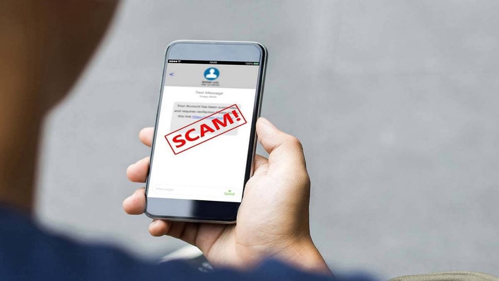 अलर्ट! आपकी कंपनी के Ceo और बड़े अधिकारी के नाम पर हो रही ठगी, पलक ...