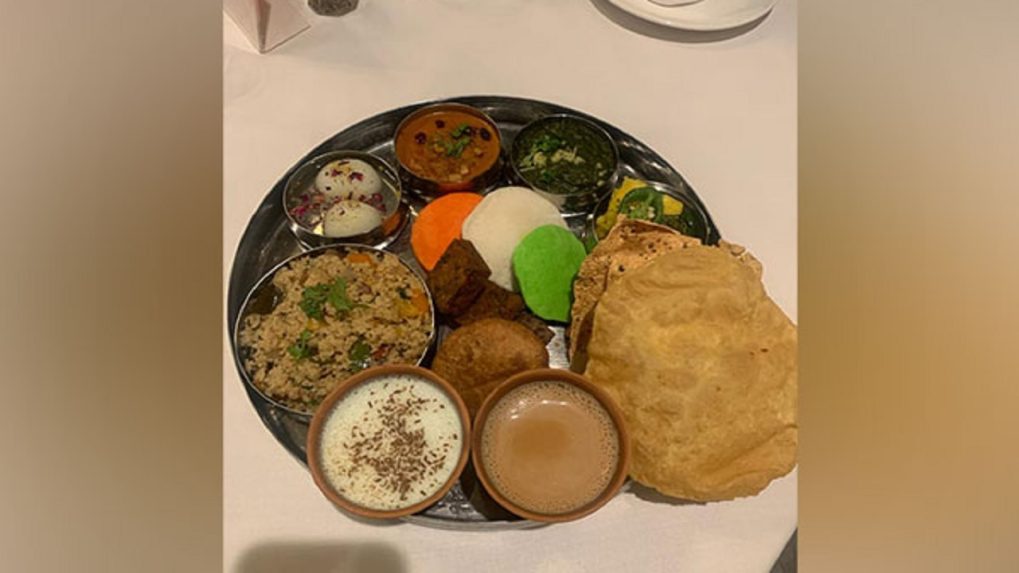 Modi Ji Thali: अमेरिका में मोदी मैजिक, लॉन्च हुई 'मोदी जी थाली', वीडियो ...