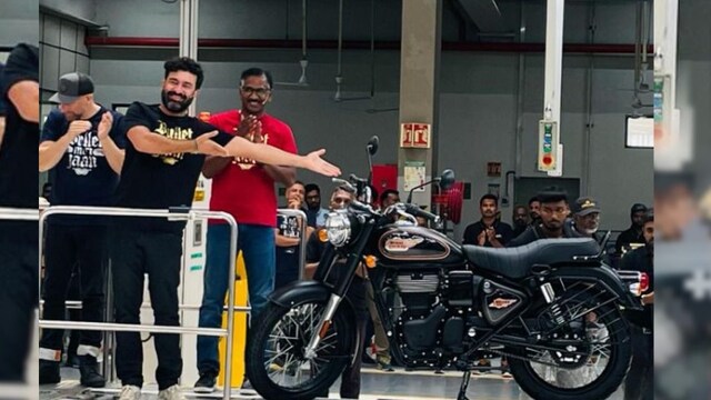 Royal Enfield Bullet 350 launched: फोटो में देखे नई बुलेट, फटाफट जानिए ...