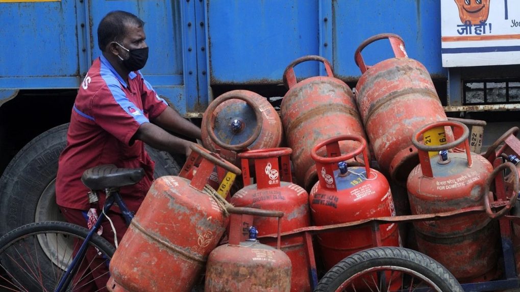 Lpg Connection: अब सिर्फ एक मिस्ड कॉल पर मिलेगा नया Lpg कनेक्शन, यहां जानिए पूरी प्रोसेस | Lpg ...