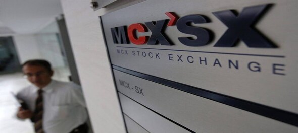 Mcx Exchange: 4 घंटे बाद Mcx पर दोपहर एक बजे सामान्य कारोबार शुरू हुआ ...