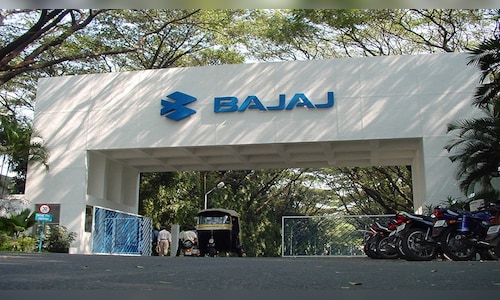 Bajaj Auto Sales: बजाज की घरेलू बिक्री में गिरावट, एक्सपोर्ट और CV में ...