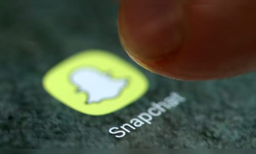 Snapchat caps free Memories storage, rolls out paid plans up to 5TB ...