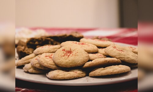 Smart snacking surges: 63% of Indian consumers now opt for healthier ...