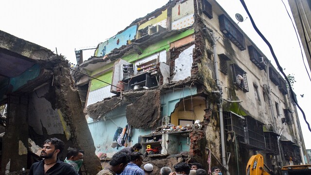 11 dead, 11 injured in multi-storey building collapse in northeast ...