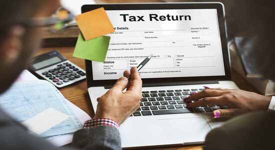 How to access and read annual information statement for ITR filing ...