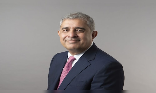 RBI approves re-appointment of Amitabh Chaudhry as Axis Bank MD and CEO ...
