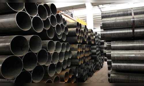 Metals spike on LME after Russian supply hit by US, UK sanctions - CNBC ...