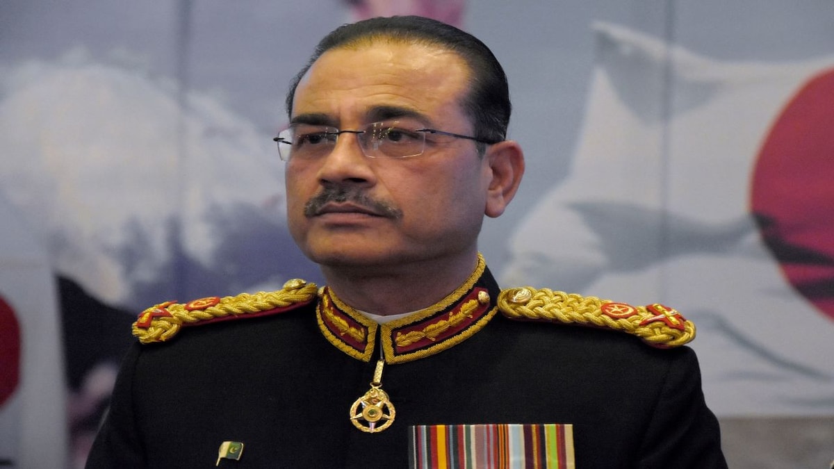 Pakistan's army chief faces ultimatum: Resign or risk military coup ...