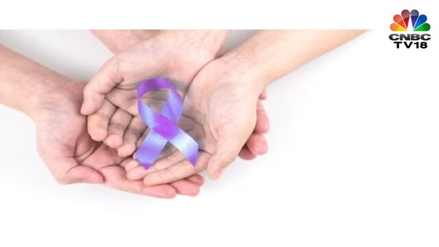 World Cancer Day: Things to note before buying cancer insurance policy ...