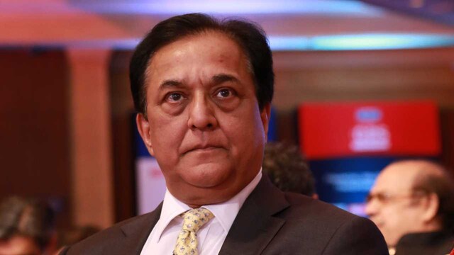 Yes Bank founder Rana Kapoor gets bail, walks out of jail after four ...