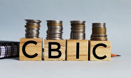 Timsy Jaipuria | CNBC TV18 Anchors | TV Business News Anchors