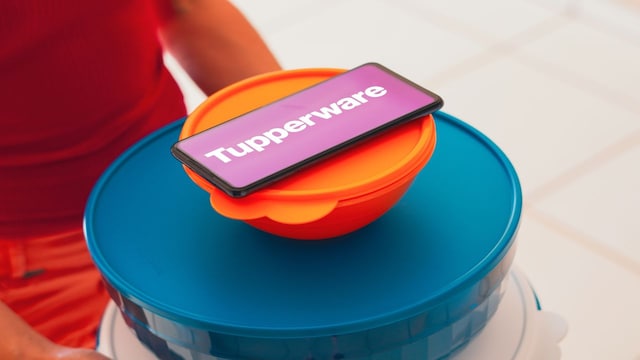 Tupperware Brands plans to file for bankruptcy: Report - CNBC TV18