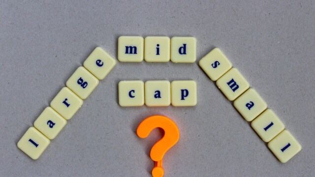 Motilal Oswal recommends lump sum investment in hybrid, large cap funds ...