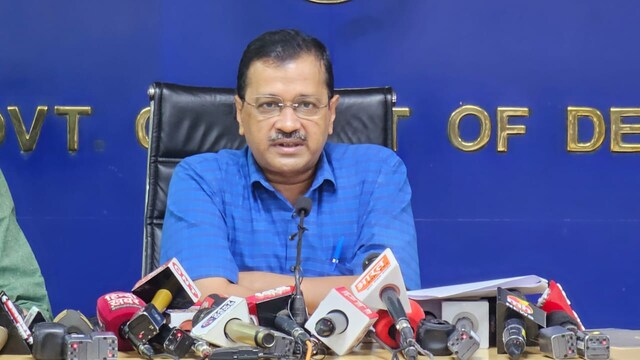 Arvind Kejriwal Lok Sabha poll campaign: Kejriwal holds first roadshow ...