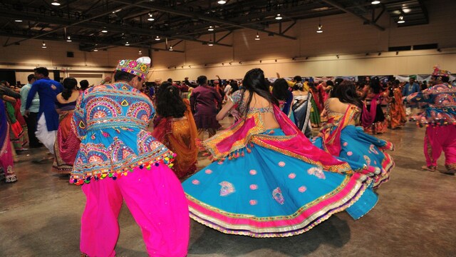 Navratri 2025: Best places for garba and gandiya in Bengaluru - CNBC TV18