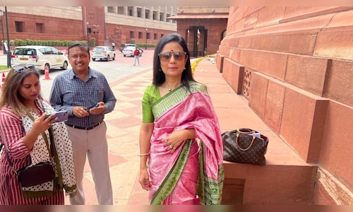 Delhi Police books TMC MP Mahua Moitra for 'derogatory' social media ...