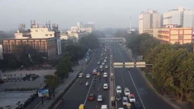 Delhi fuel ban for end-of-life vehicles put on hold, new rules to kick ...