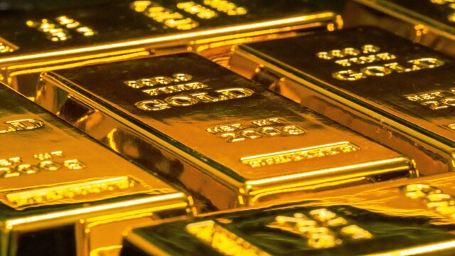 Gold steadies as investors weigh outlook for Trump-Powell saga - CNBC TV18