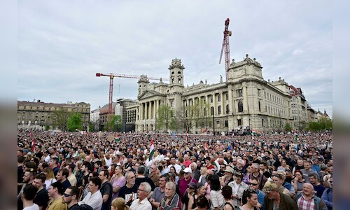 Challenger to Hungary's Orbán announces new political alternative to ...