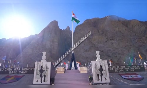 Operation Meghdoot: Indian Army marks 40 years of presence in Siachen ...