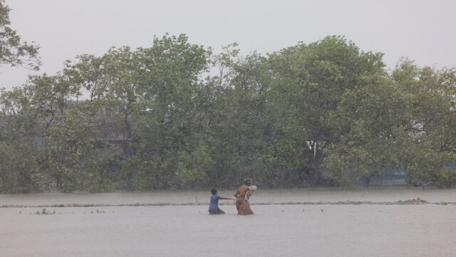 Cyclone Remal impact: 4 states in Northeast India inundated due to ...