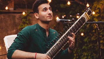 sitar player sharma