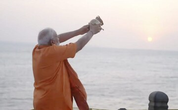 PM Narendra Modi concludes 45-hour long meditation in Kanyakumari ...