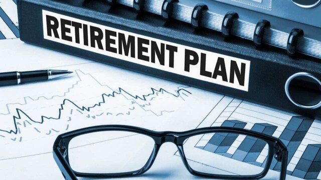 Young Indians want early retirement but aren’t saving enough: Survey ...