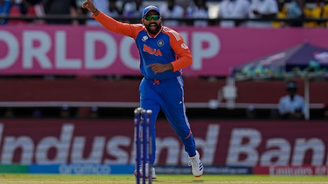 Rohit Sharma becomes a father for the second time, blessed with a baby ...