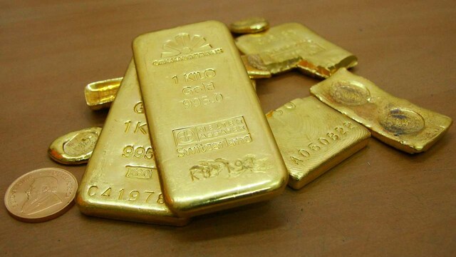 Gold prices drop over 1% today: Reasons explained - CNBC TV18