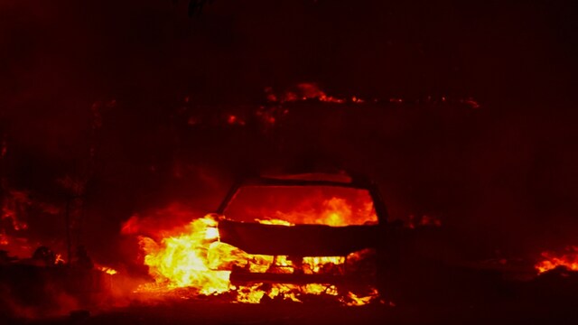 Park Fire becomes California's sixth largest wildfire destroying over ...