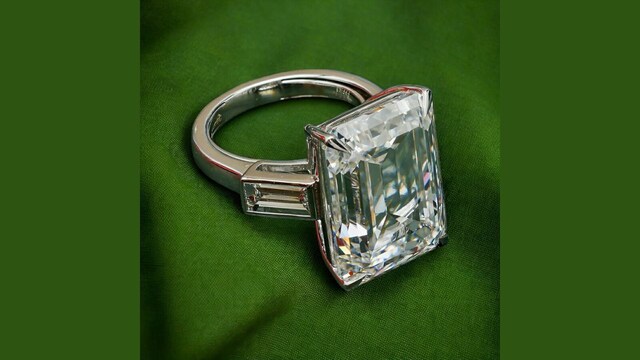 The largest lab-grown diamond in India was sold by this jewellery ...