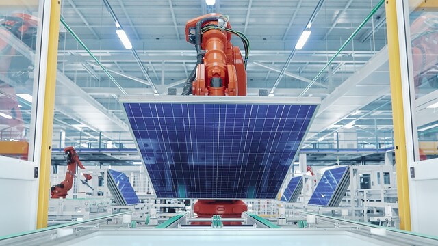 India’s solar module manufacturing hits 100 GW, boosting Atmanirbhar ...