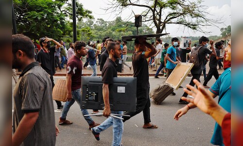 Bangladesh chief justice, central bank chief quit amid protests ...