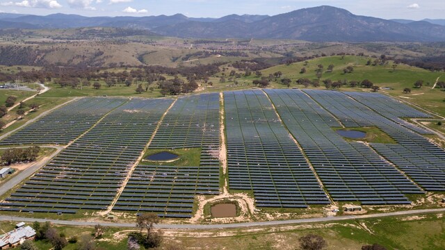 Australia's $19 billion solar farm project to power Singapore gets ...