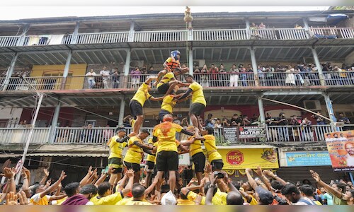 Janmashtami 2025: Dahi Handi date, rituals, muhurat, and what's inside ...