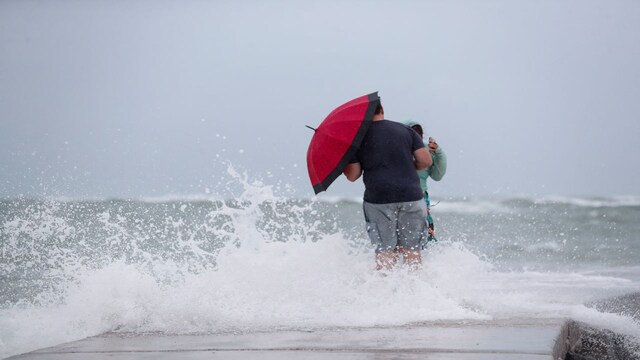 Hurricane Debby expected to hit Florida's Gulf Coast: Catastrophic ...