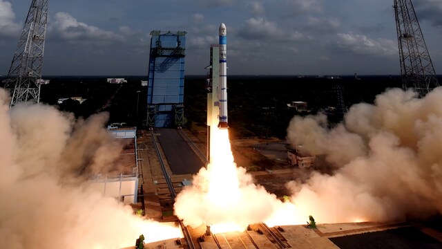 HAL to build small satellite rockets after securing ISRO tech in ₹511 ...