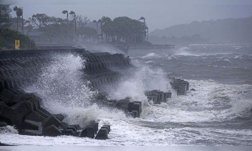 Hong Kong braces for super Typhoon as Yagi heads towards China - CNBC TV18