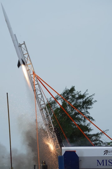 India's first reusable rocket Rhumi-1 is back on Earth, but ocean silt ...