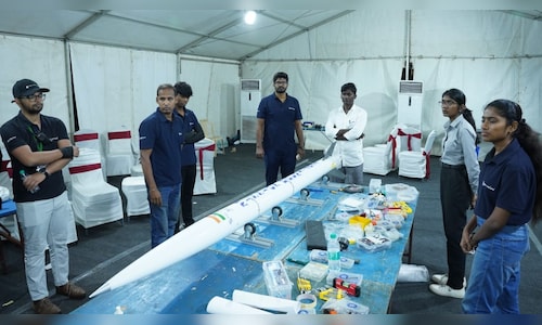 India's first reusable rocket Rhumi-1 is back on Earth, but ocean silt ...