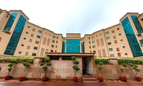 'Cancel lateral entry ad,' Modi minister tells UPSC - CNBC TV18