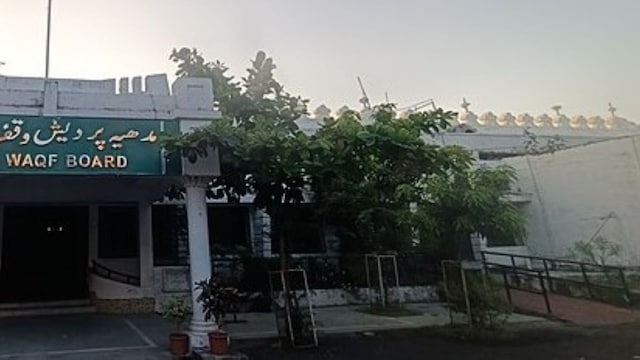 Waqf Amendment Bill 2024: JPC to meet from Sept 18 to 20 - CNBC TV18