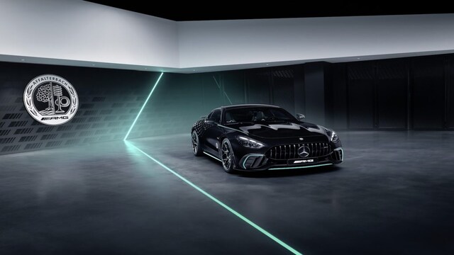 Mercedes-AMG debuts ultra-rare AMG GT 63 PRO with F1-inspired design ...
