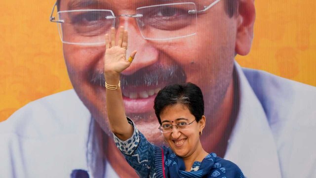 Take a look at India's female Chief Ministers over the years - CNBC TV18