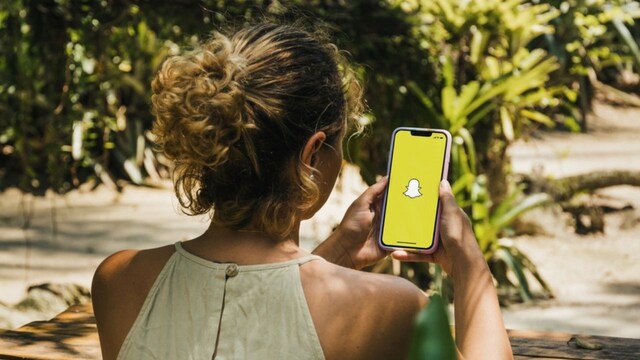 Snapchat unveils new AI and AR features, revamps app at Snap Partner ...