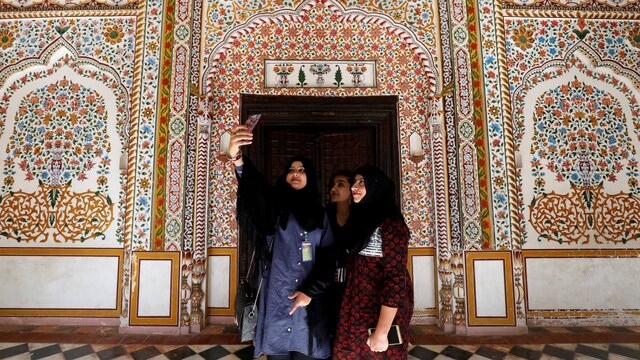 After 64 years, Hindu Temple to be reconstructed in Pakistan's Zafarwal ...