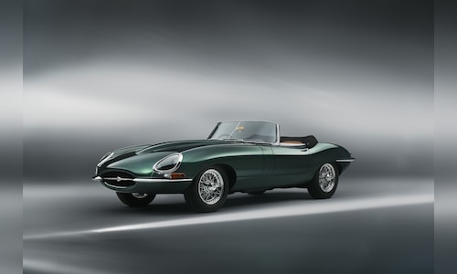 Jaguar Classic E-Type Commemorative marks 50 years with gold detailing ...